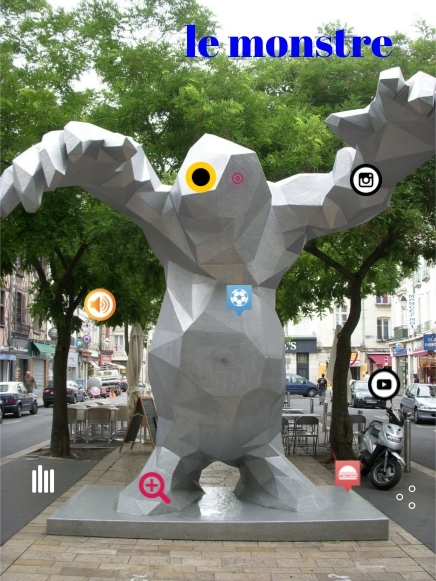 Le monstre