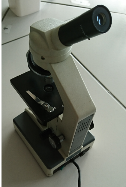 Fiche technique microscope | Genially